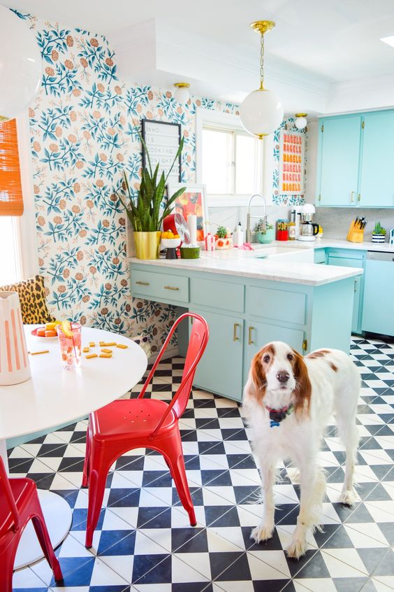 28 Maximalist Kitchen Decor Ideas That Wow - DigsDigs