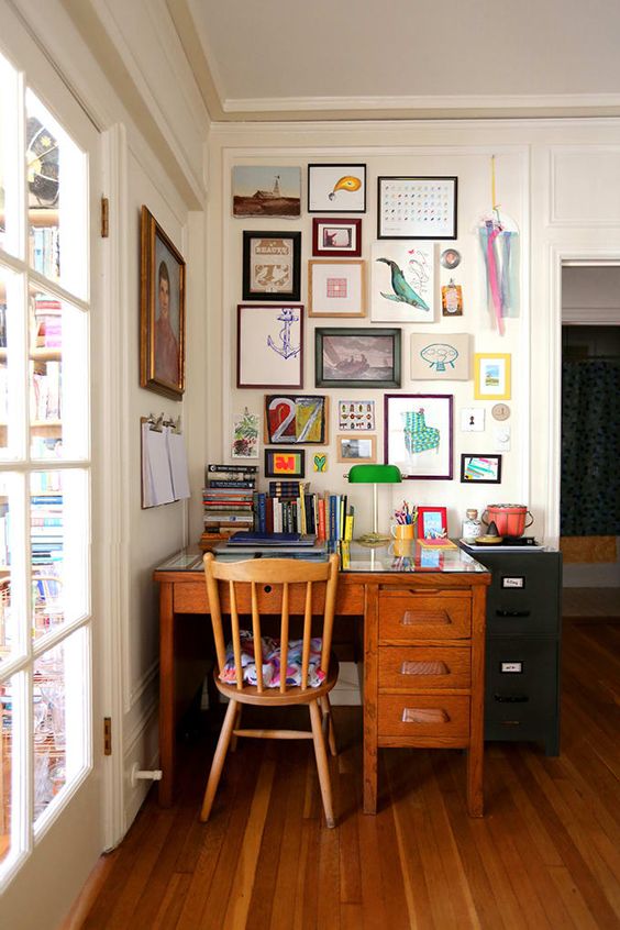 29 Outstanding Maximalist Home Offices That Inspire - DigsDigs