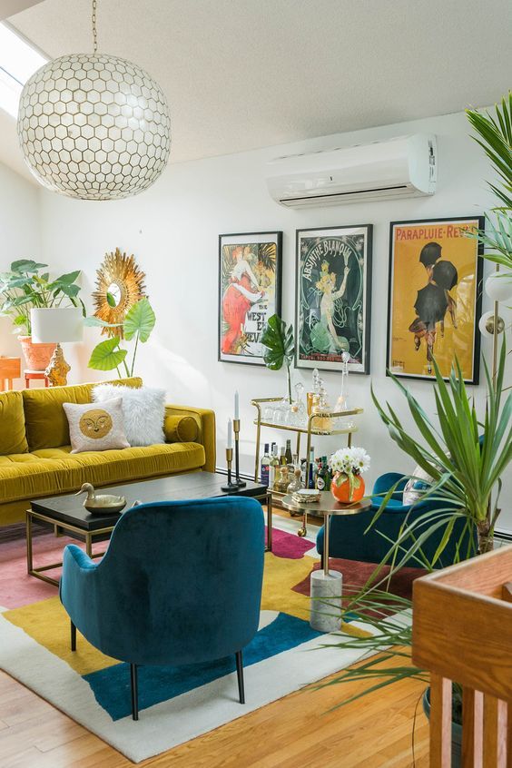 40 One-Of-A-Kind Maximalist Living Rooms - DigsDigs