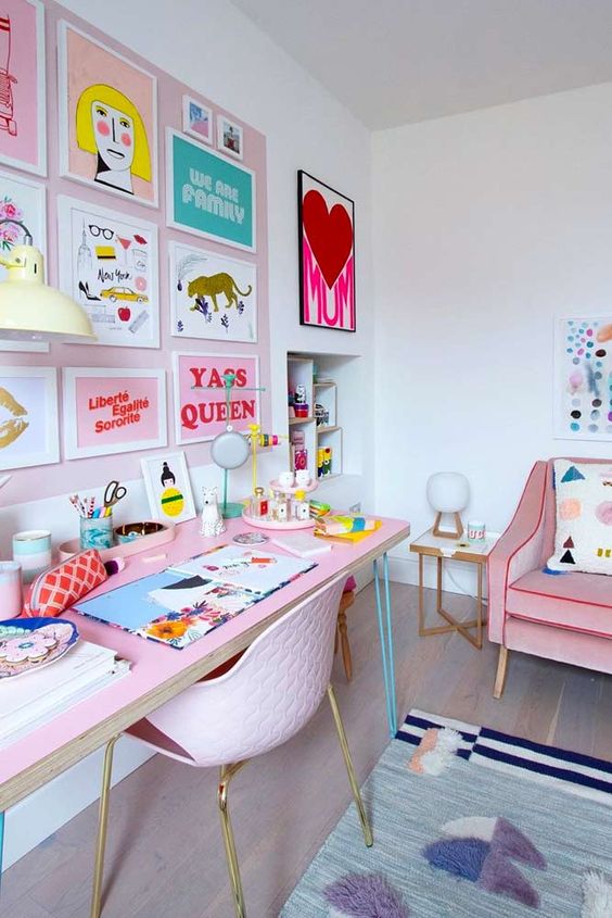 29 Outstanding Maximalist Home Offices That Inspire - DigsDigs