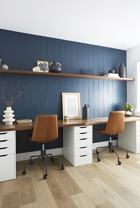 28 Stylish Navy Accent Walls For A Dramatic Accent - DigsDigs