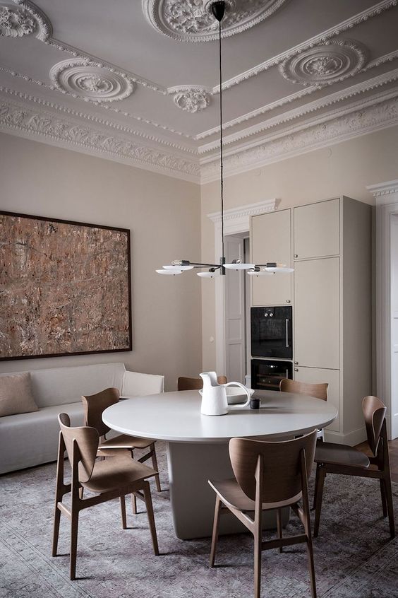 30 Calming Greige Dining Room Decor Ideas - DigsDigs