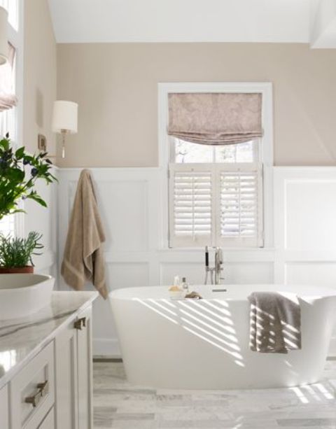 30 Timeless Greige Bathroom Decor Ideas - DigsDigs