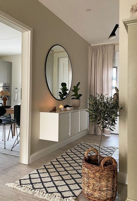 35 Timeless Greige Entryway Decor Ideas - DigsDigs