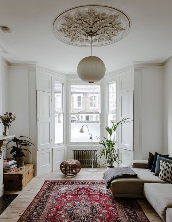 33 Bay Window Ideas With Pros And Cons - DigsDigs