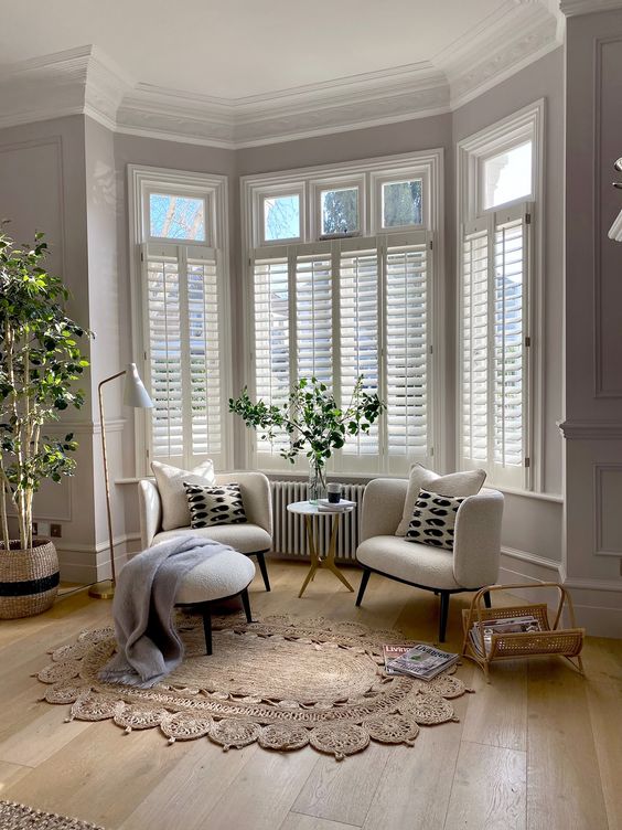 33 Bay Window Ideas With Pros And Cons - DigsDigs