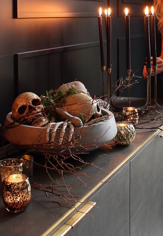 49 Non-Boring Skull Halloween Decor Ideas - DigsDigs
