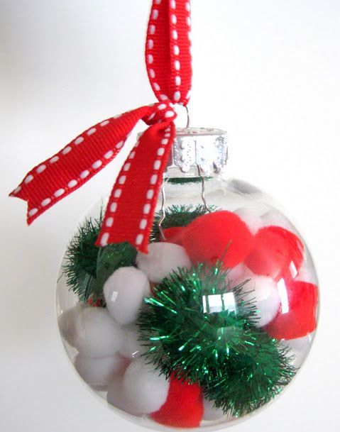 47 Clear Glass Christmas Ornament Decor Ideas - DigsDigs