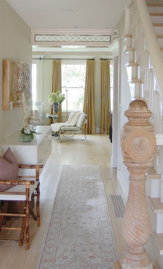 31 Transom Windows With Pros And Cons - DigsDigs