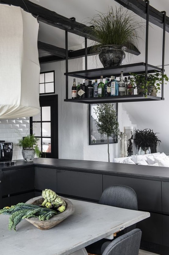38 Smart And Cool Suspended Kitchen Shelves Ideas - DigsDigs