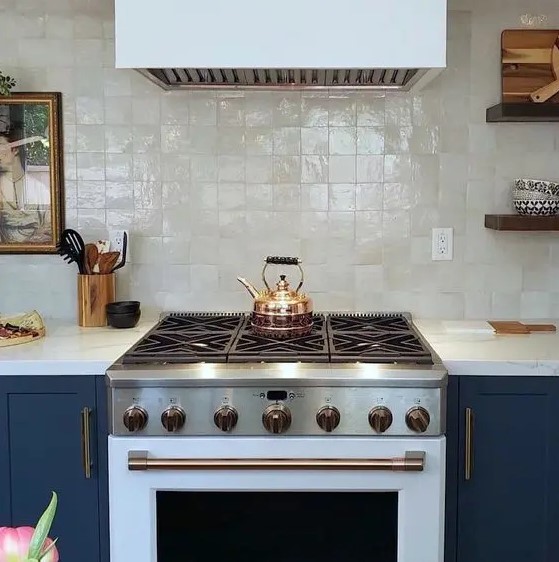 68 Eye-Catching Square Tile Backsplashes - DigsDigs