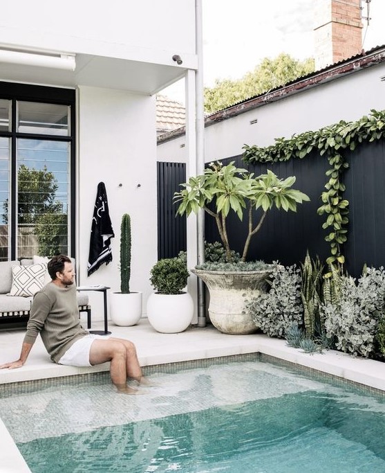 55 Small Backyard Pools That Invite In - DigsDigs