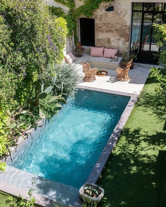55 Small Backyard Pools That Invite In - DigsDigs