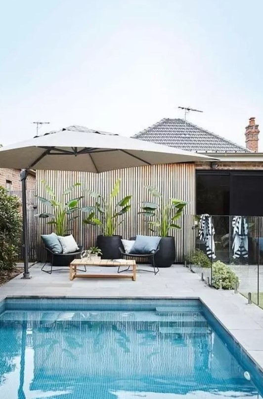 55 Small Backyard Pools That Invite In - DigsDigs