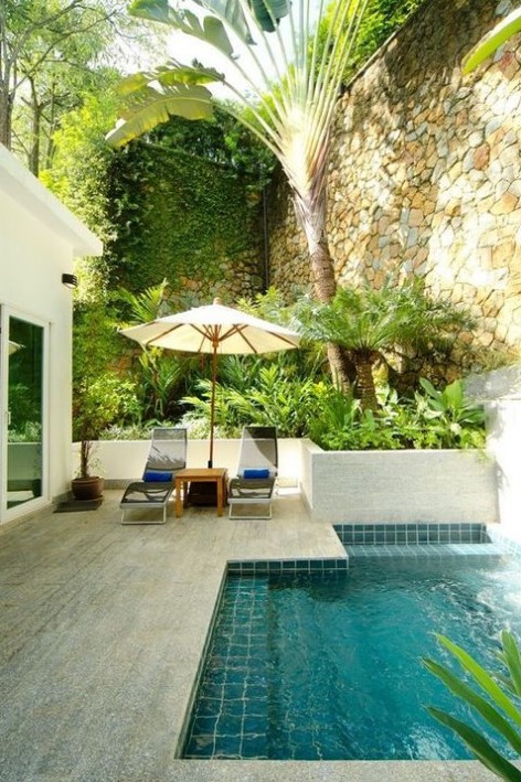 55 Small Backyard Pools That Invite In - DigsDigs