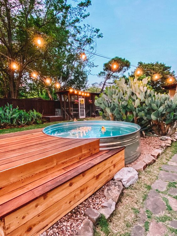 73 Stock Tank Pools Perfect For Summer - DigsDigs
