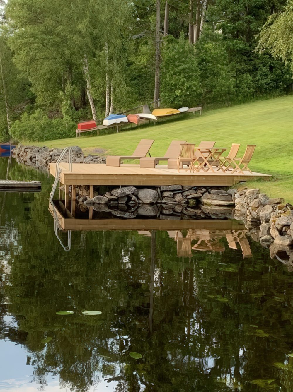 40 Natural Swimming Ponds To Refresh Yourself - DigsDigs