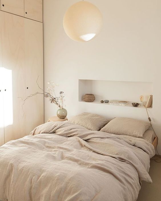46 Practical And Decorative Bedroom Niche Shelves - DigsDigs