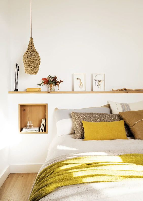 46 Practical And Decorative Bedroom Niche Shelves - DigsDigs