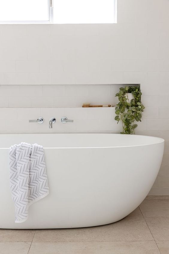 81 Practical Bathroom Niche Shelves Ideas - DigsDigs