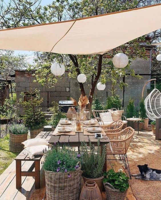 65 Cozy Modern Farmhouse Terraces And Patios - DigsDigs