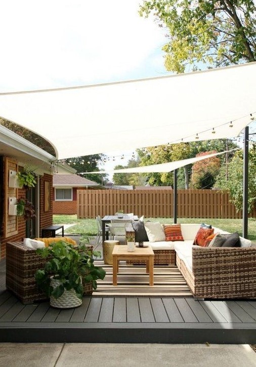 65 Cozy Modern Farmhouse Terraces And Patios - DigsDigs