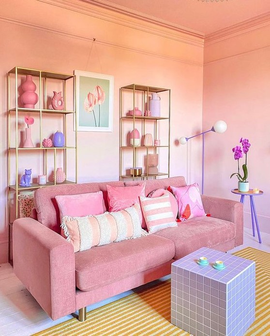 47 Lovely And Inspiring Pink Living Rooms - DigsDigs