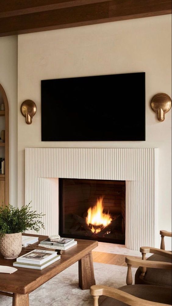 49 Trendy And Chic Fluted Fireplace Ideas - DigsDigs