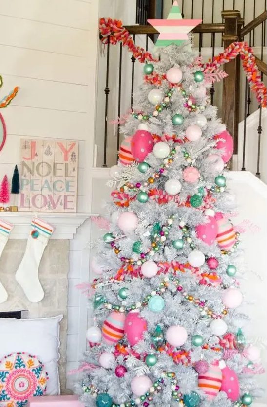 52 Delicate Pastel Christmas Tree Decor Ideas - DigsDigs