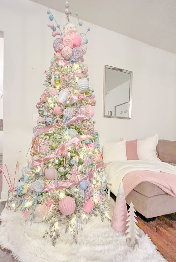 52 Delicate Pastel Christmas Tree Decor Ideas - DigsDigs