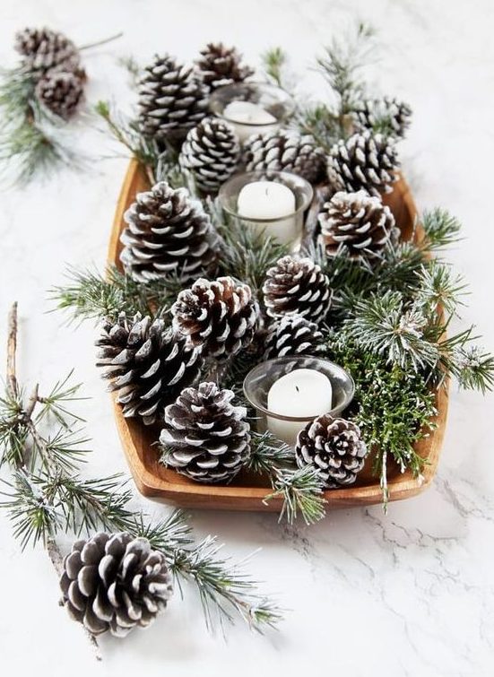 59 Lovely Christmas Bowl Decor Ideas - DigsDigs