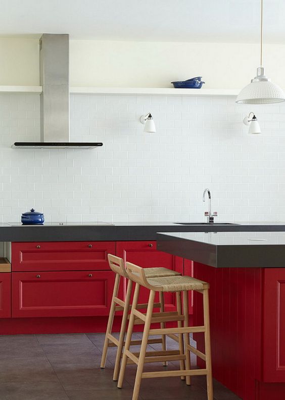 57 Bold Red Kitchen Decor Ideas That Wow - DigsDigs
