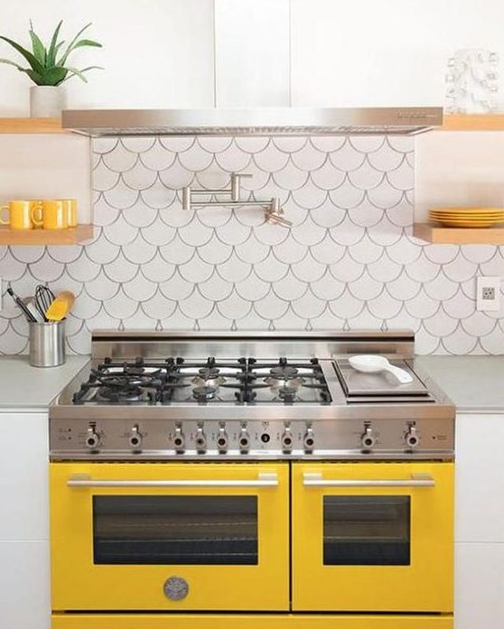 52 Eye-Catchy Kitchen Fish Scale Tile Ideas - DigsDigs