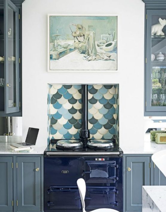 52 Eye-Catchy Kitchen Fish Scale Tile Ideas - DigsDigs