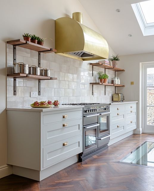 54 Statement Kitchen Hoods For A Wow Effect - DigsDigs