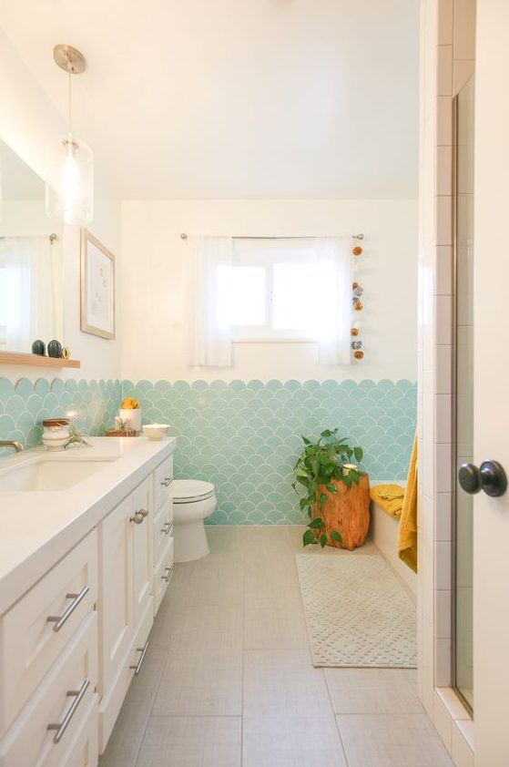 67 Whimsy Fish Scale Tile Ideas For Bathrooms - DigsDigs