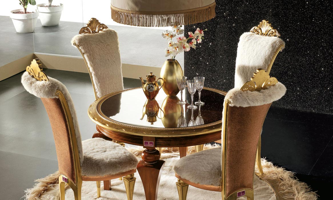 Luxury Dining Room Set - Tiffany by AltaModa - DigsDigs