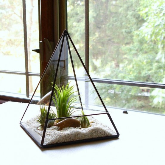 73 Adorable Spring Terrariums For Home Décor - DigsDigs