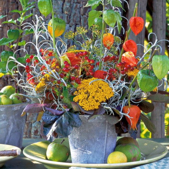 55 Awesome Thanksgiving Centerpieces - DigsDigs