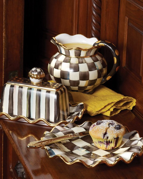 Black And White Courtly Check Tableware And Textile Collection - DigsDigs
