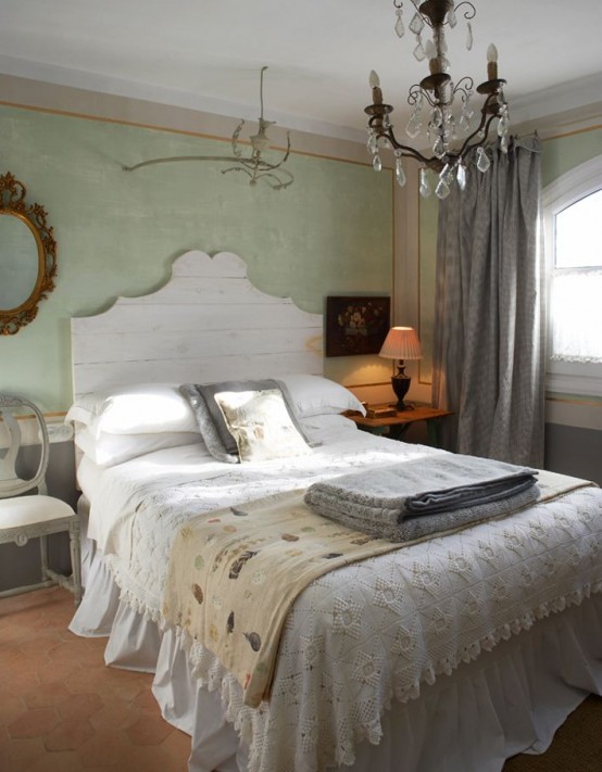 36 Calm And Relaxed Whitewashed Headboards - DigsDigs