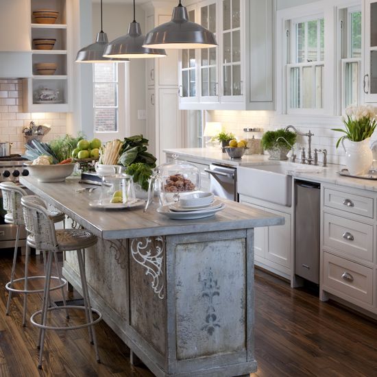 35 Charming Provence-Styled Kitchens You’ll Never Want To Leave - DigsDigs