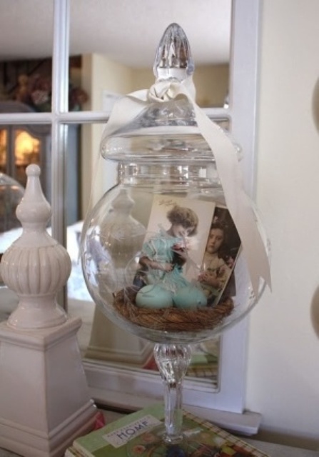 27 Charming Vintage Easter Décor Ideas - DigsDigs
