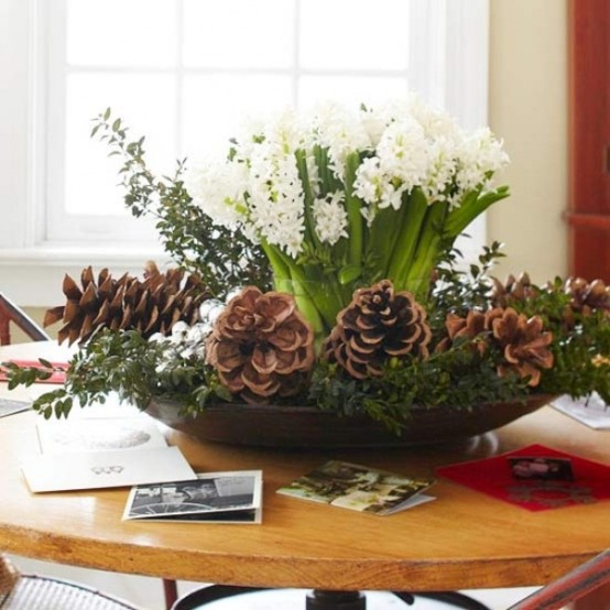 75 Charming Winter Centerpieces - DigsDigs