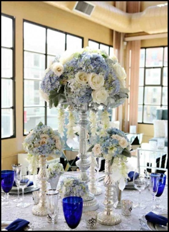 75 Charming Winter Centerpieces - DigsDigs
