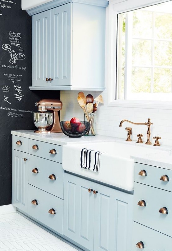 35 Chic And Bold Brass Home Décor Ideas Digsdigs