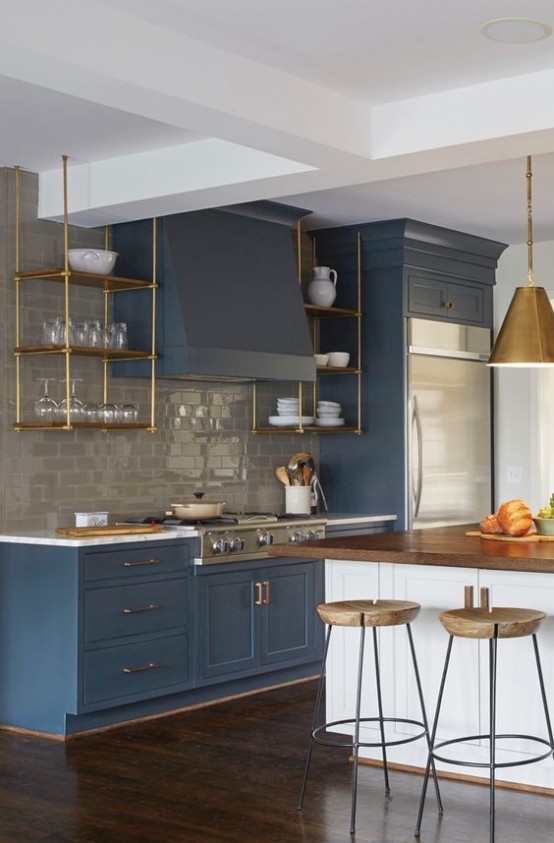 35 Chic And Bold Brass Home Décor Ideas - DigsDigs
