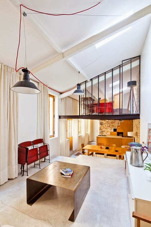 Chic Paris Loft With Three Half Levels - DigsDigs