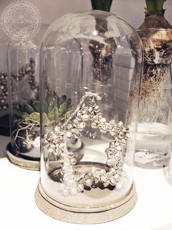 Christmas Decorating With Stars: 43 Gorgeous Ideas - DigsDigs