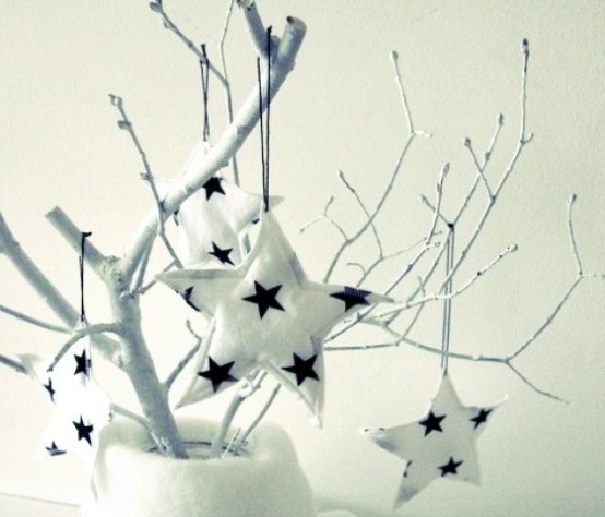 Christmas Decorating With Stars: 43 Gorgeous Ideas - DigsDigs